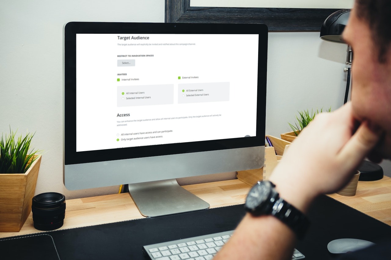 Customer Co-Creation: Benefits, Tips and Examples